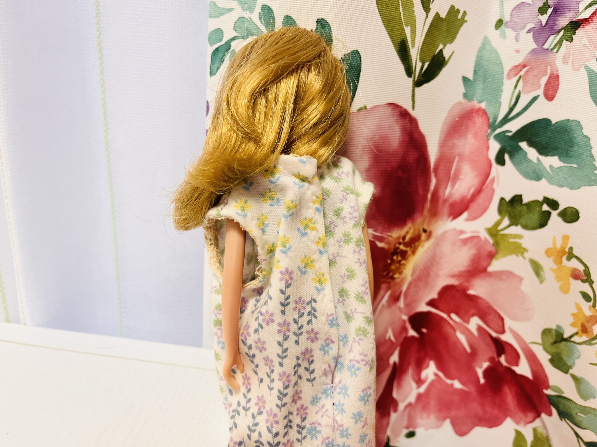 袖なしワンピースを手縫いで作る方法：ジェニー27cm・40cm・MDDドール服 | リンデリン