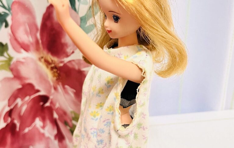 袖なしワンピースを手縫いで作る方法：ジェニー27cm・40cm・MDDドール服 | リンデリン