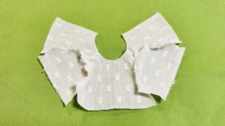 袖ありフレアワンピースを作る方法：ジェニー27cm・40cm・MDDドール服 | リンデリン